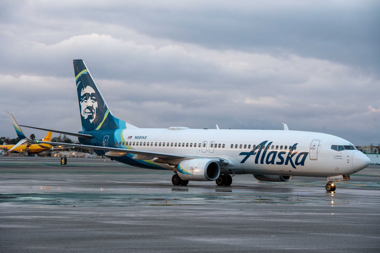 How To Get Alaska Flight Delay Compensation - Erika Kullberg